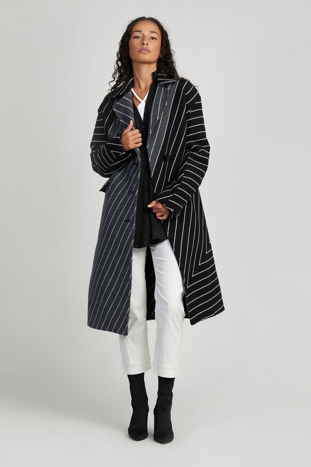 Opportune Coat - Black Geometric in Stripe - The Shelter