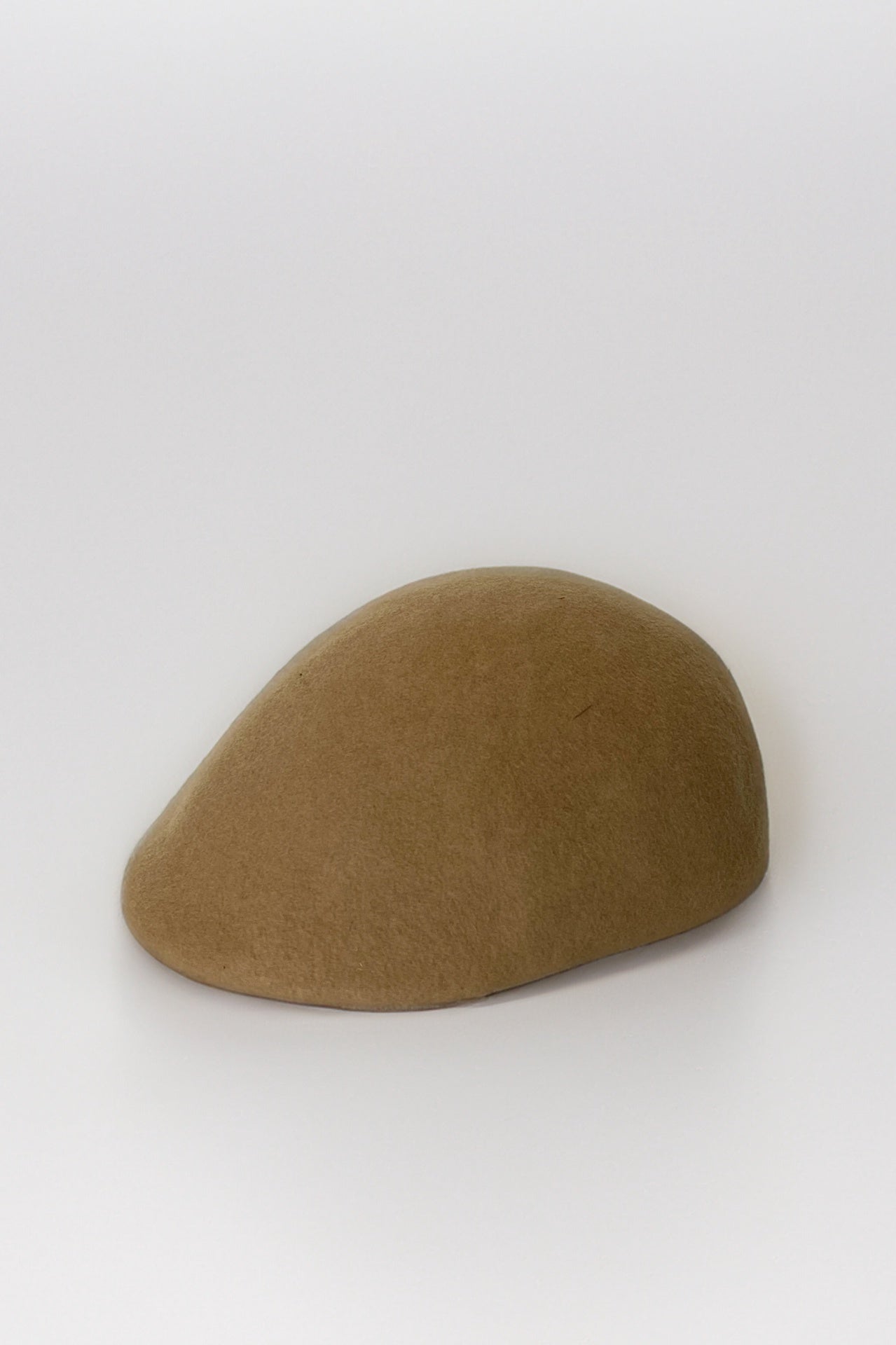 Felt Flat Cap - Biscuit in Brown - The Shelter